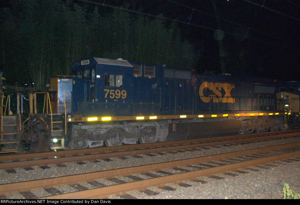 CSX C40-8 7599 a GEVO of some sort on Q438-29